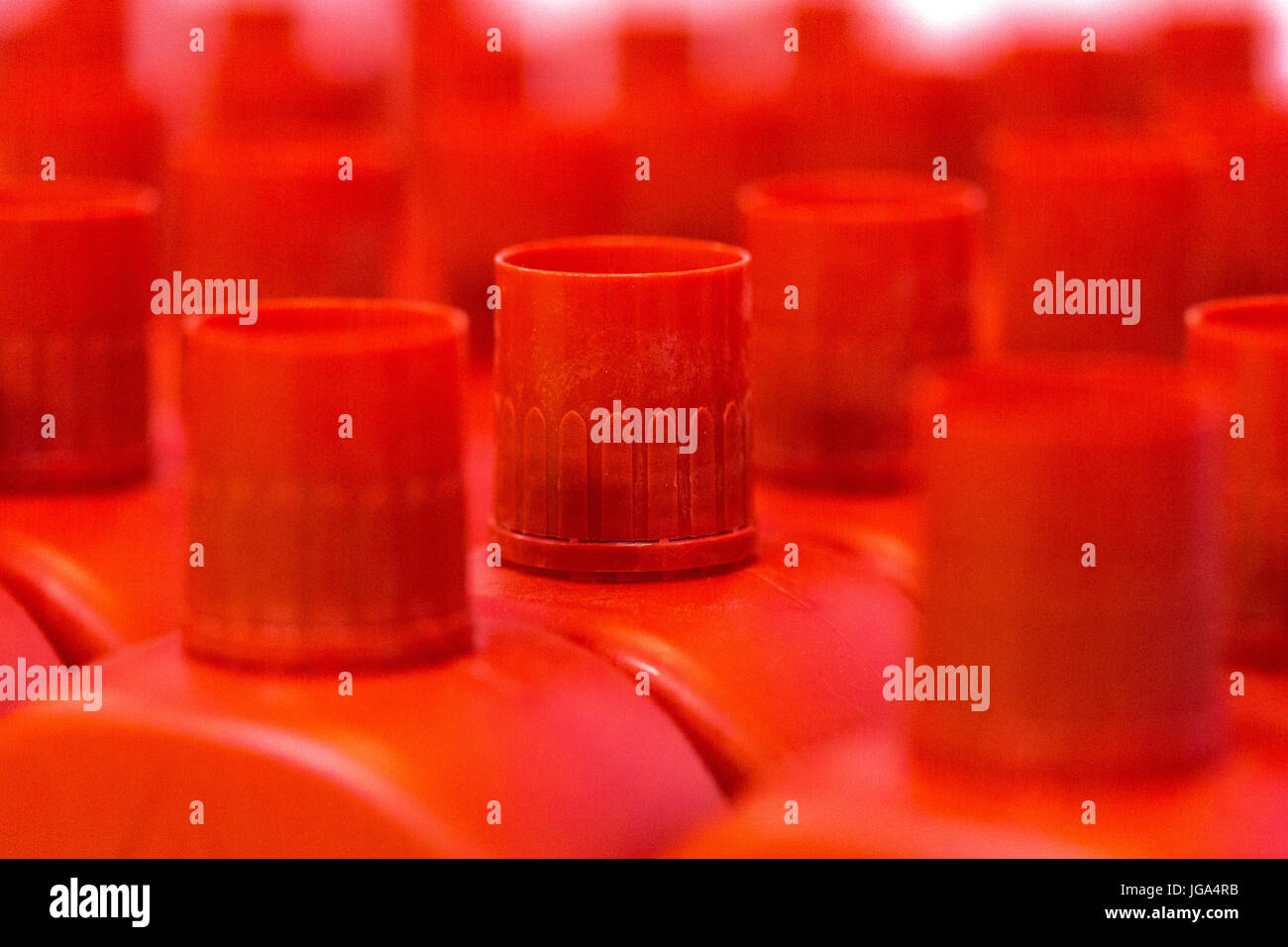 Plastic tops hi-res stock photography and images - Alamy