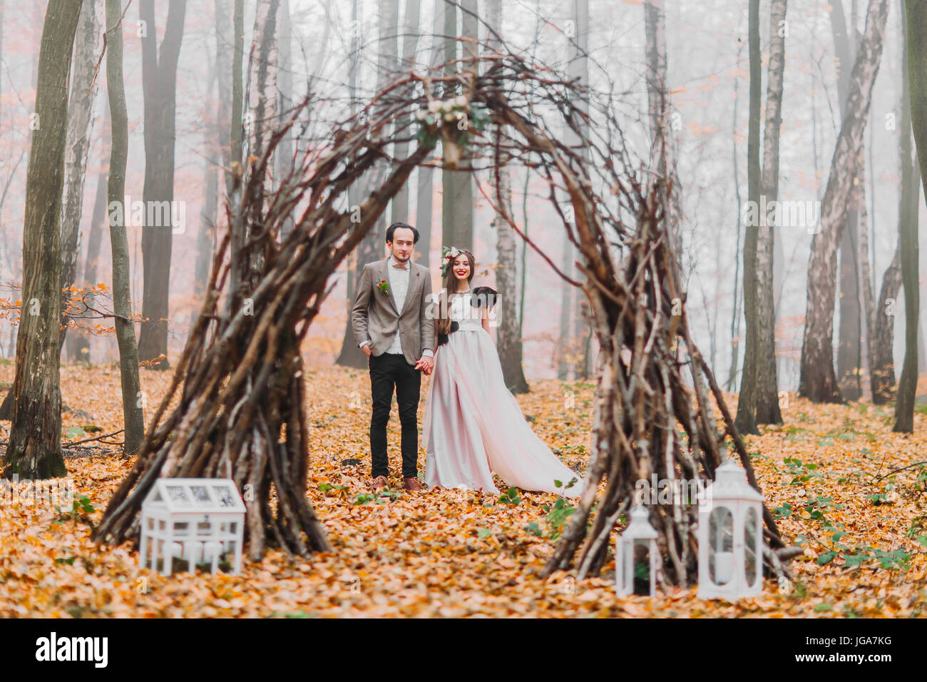 Hazel arch hi-res stock photography and images - Alamy