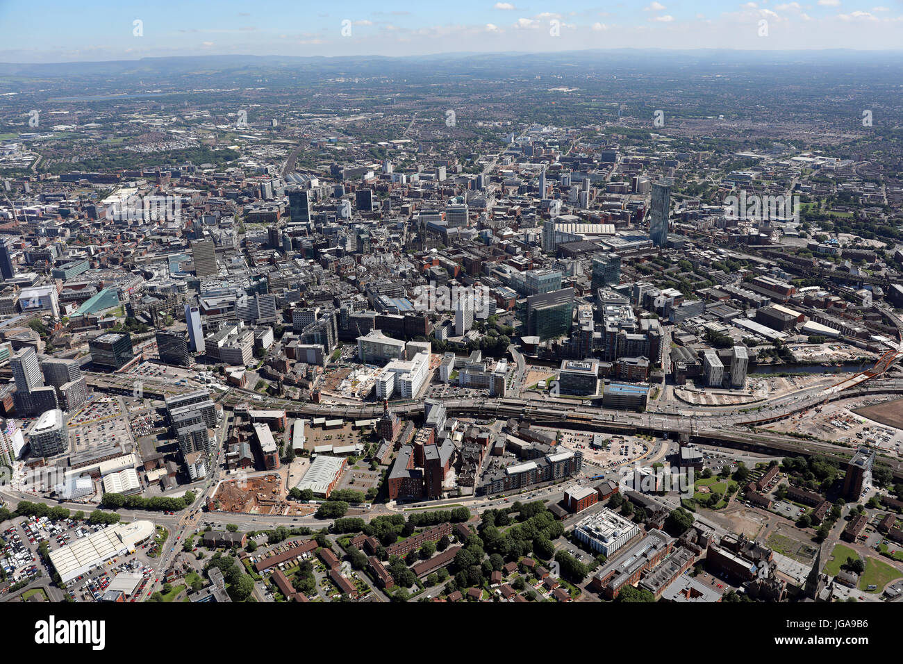 Manchester roof tops hi-res stock photography and images - Alamy