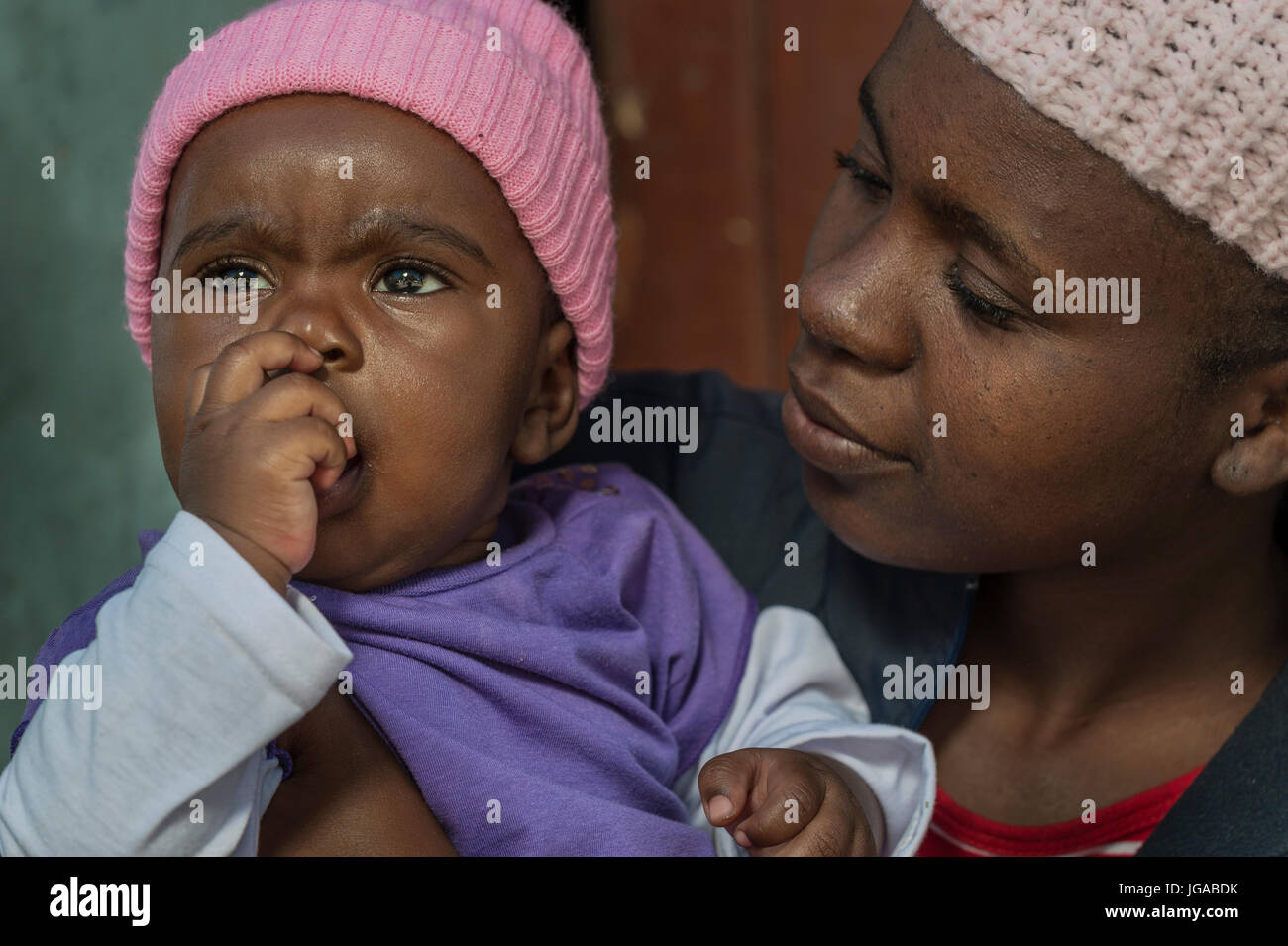 Poor mother hi-res stock photography and images - Alamy