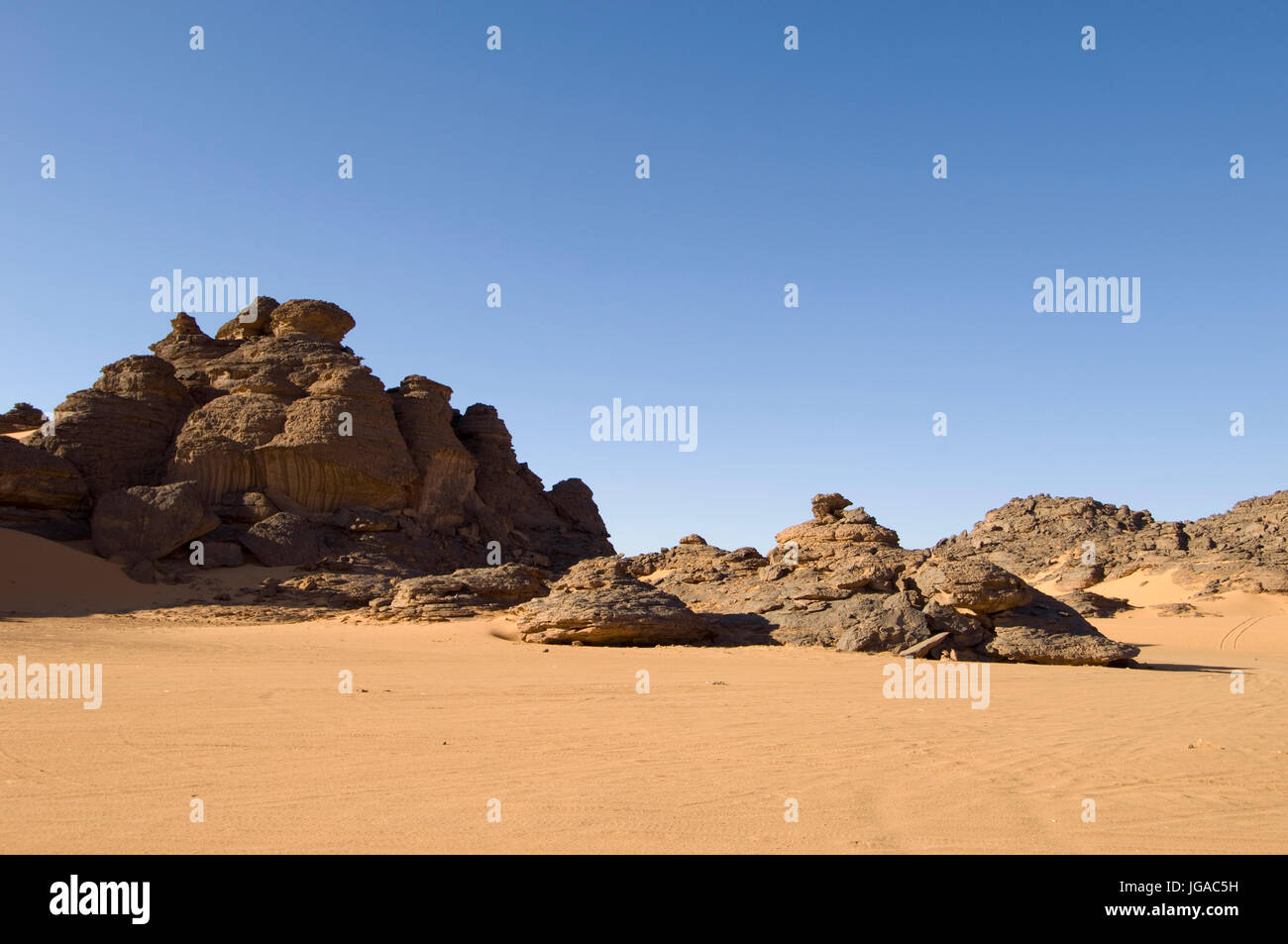 Akakus, Sahara desert, Fezzan, Libya Stock Photo - Alamy