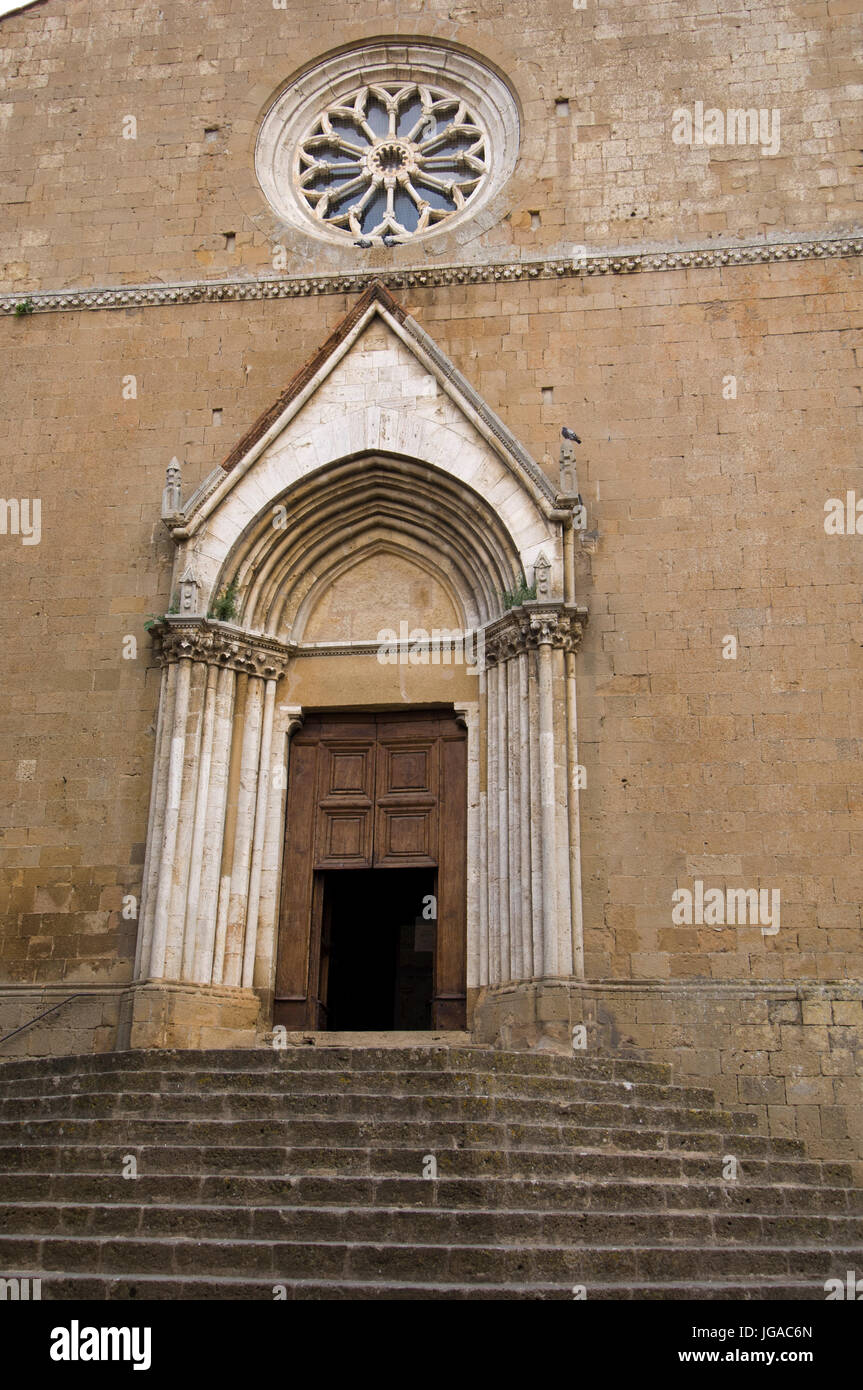 San Leonardo and Cristoforo church, Monticchiello, Val d'Orcia, Siena ...