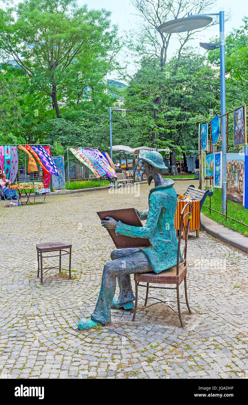 TBILISI, GEORGIA - JUNE 6, 2016: The bronze statue of the famous ...