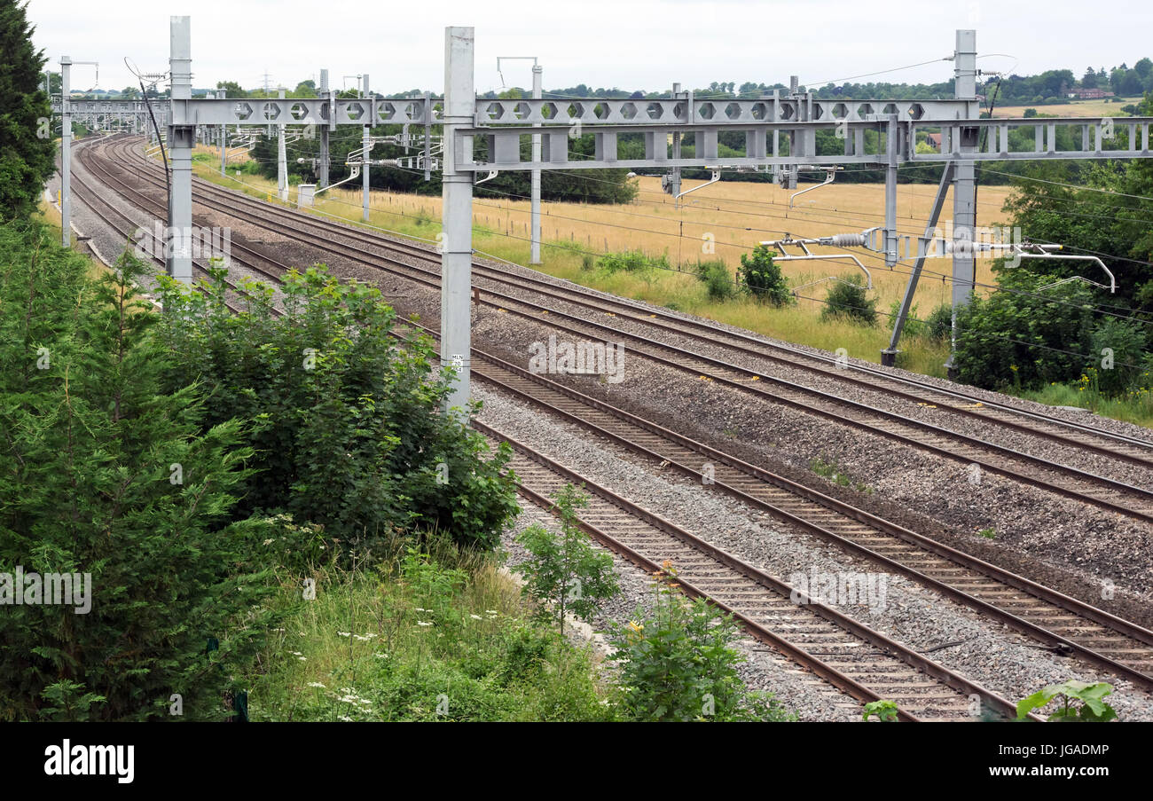 Overhead line electrification hi-res stock photography and images - Alamy