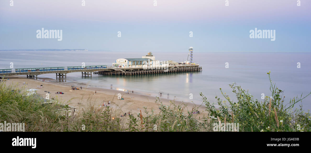 Bournemouth seafront at night on a warm summer's evening Stock Photo ...