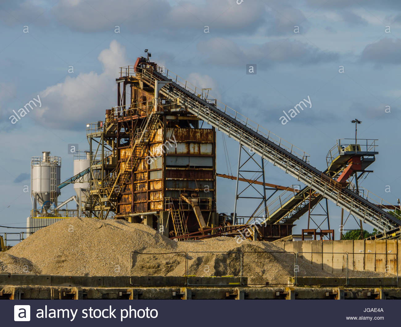 Gravel Extraction Stock Photos & Gravel Extraction Stock Images - Alamy