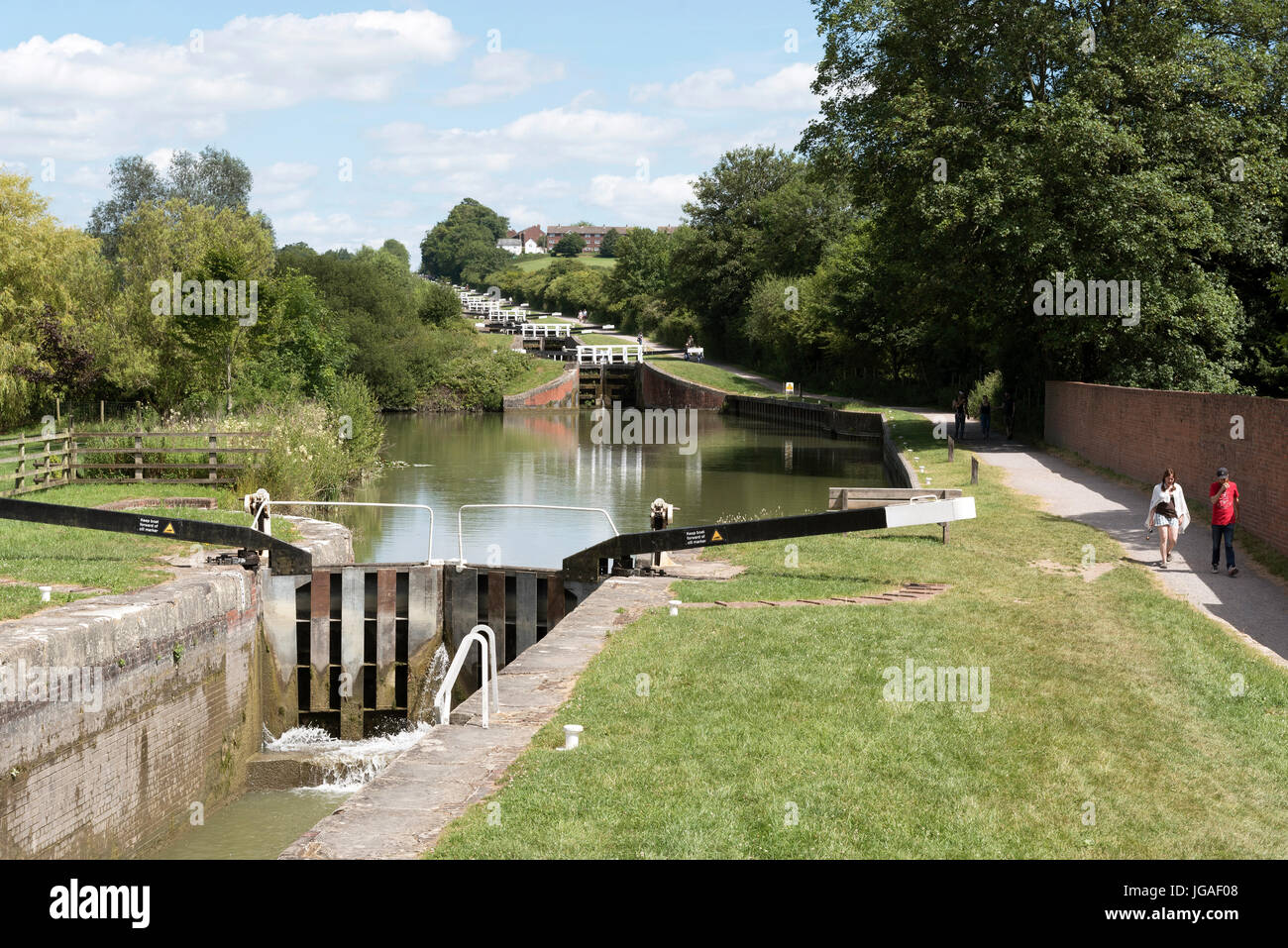 The Caen Hill Lock Flight on the Kennet & Avon Canal in Devizes ...