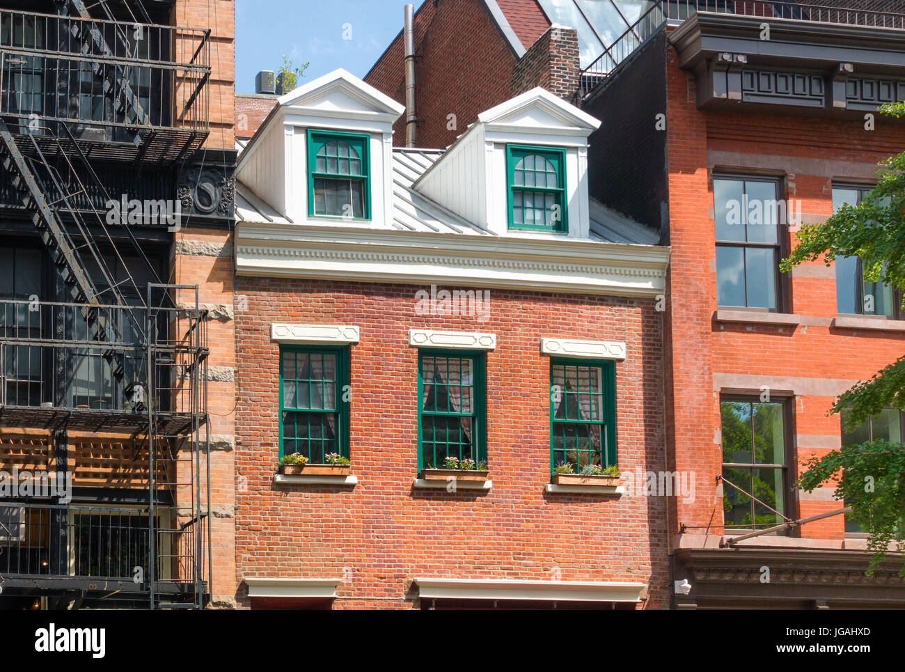 Federal style architecture hi-res stock photography and images - Alamy