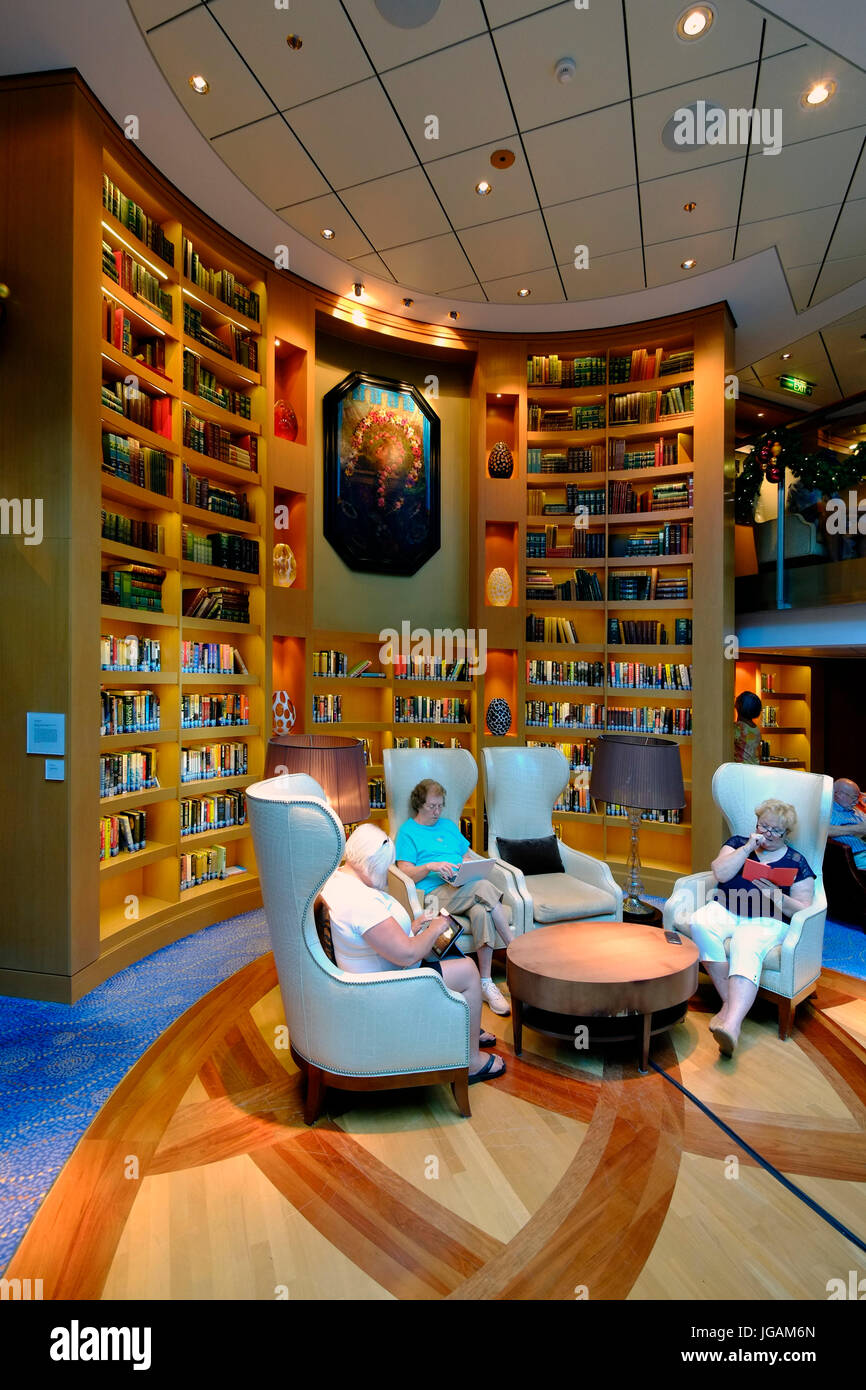 Celebrity cruise ship library hi-res stock photography and images - Alamy