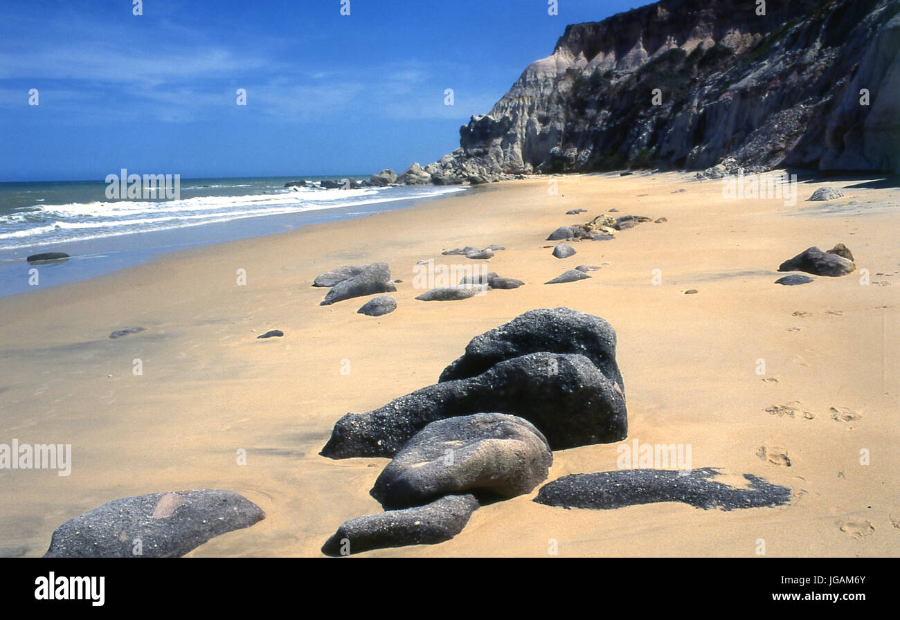 Beach, sea, rocks, Trancoso, Bahia, Brazil Stock Photo - Alamy