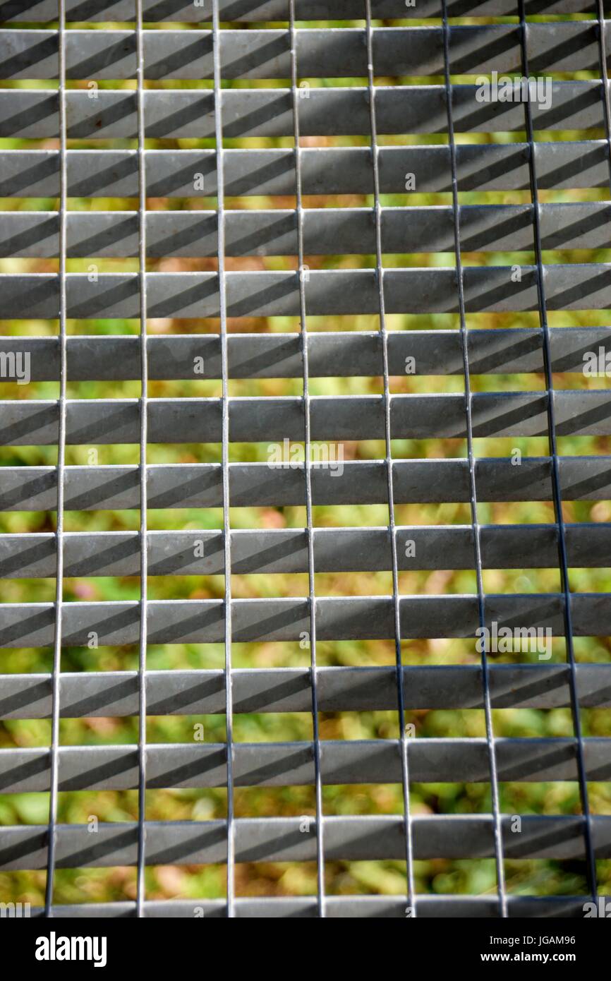 Industriegitter hi-res stock photography and images - Alamy