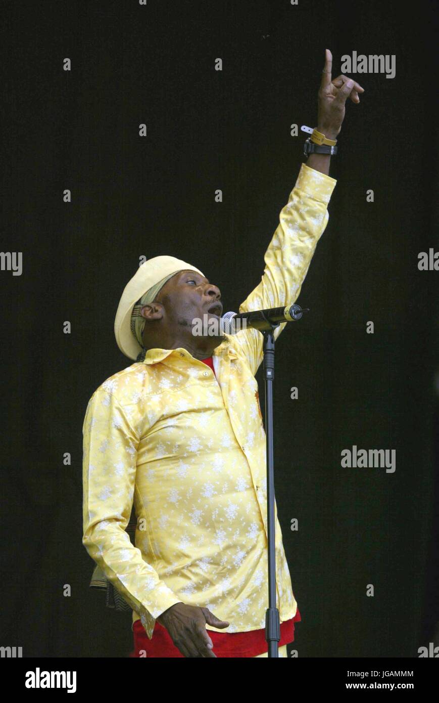 Jimmy cap hi-res stock photography and images - Alamy