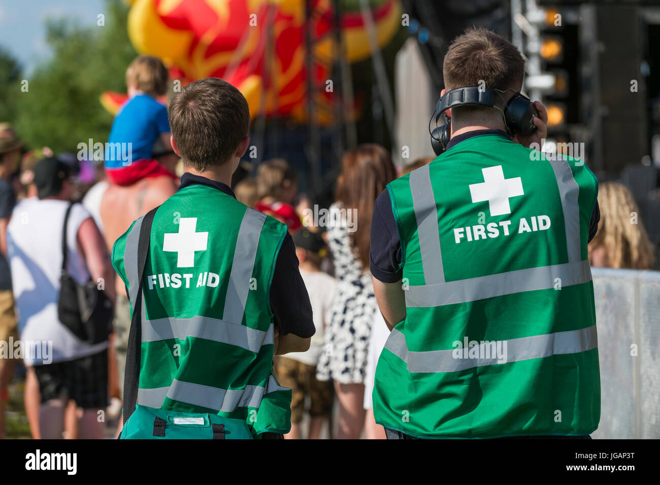 First aiders hi-res stock photography and images - Alamy