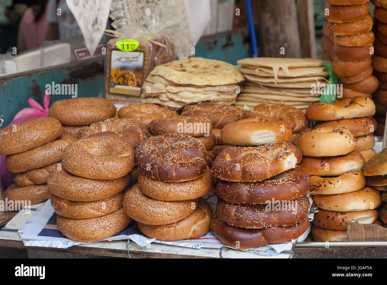bagel stand, Carmel Market, Tel Aviv, Israel Stock Photo - Alamy