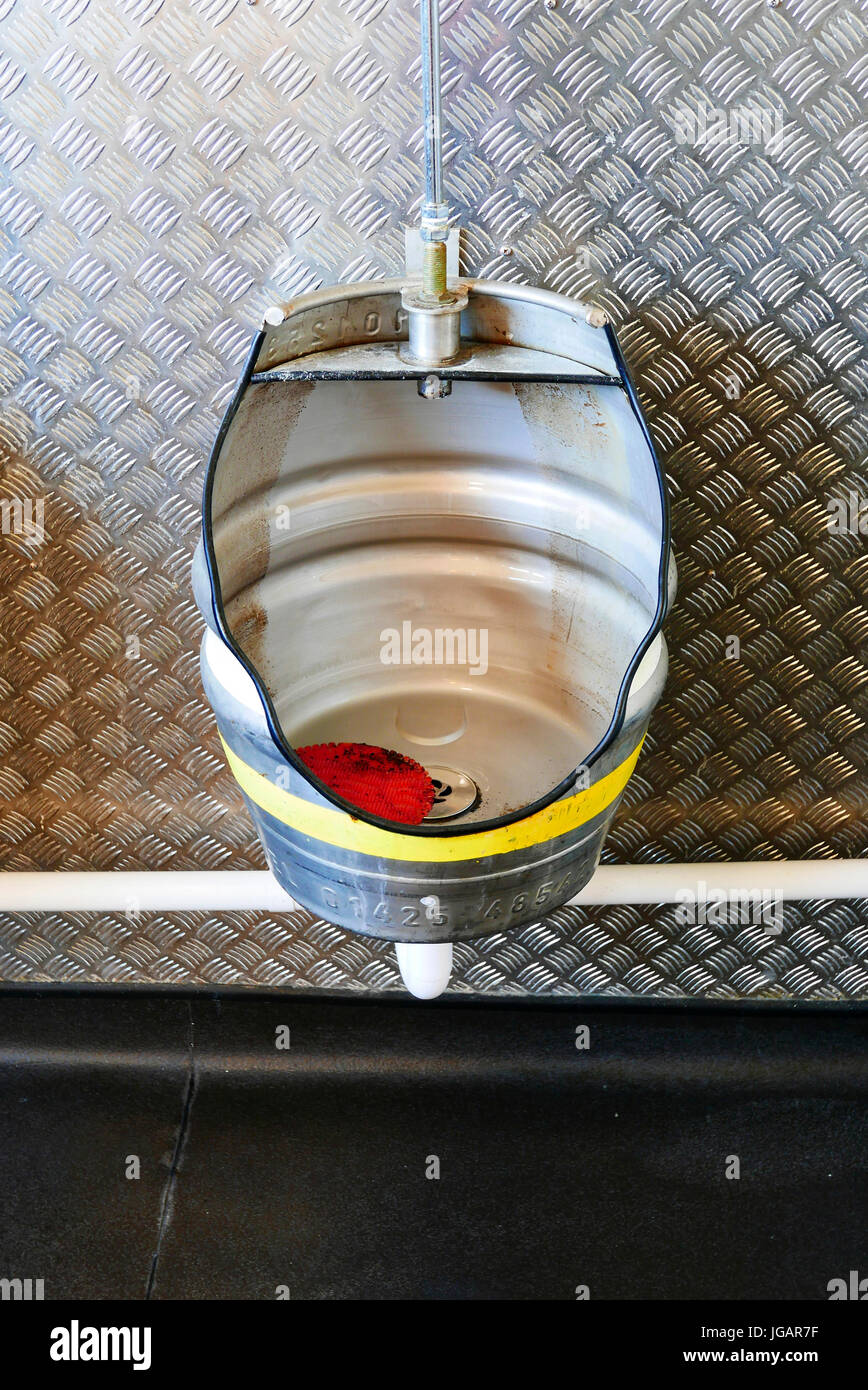 Old urinal hi-res stock photography and images - Alamy