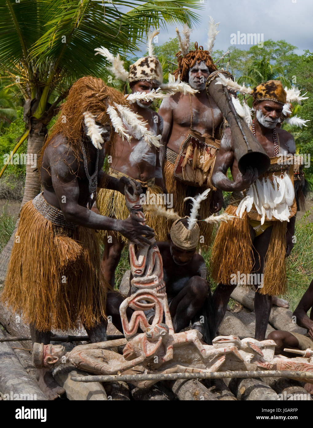 INDONESIA, IRIAN JAYA, ASMAT PROVINCE, JOW VILLAGE - JANUARY 19 ...
