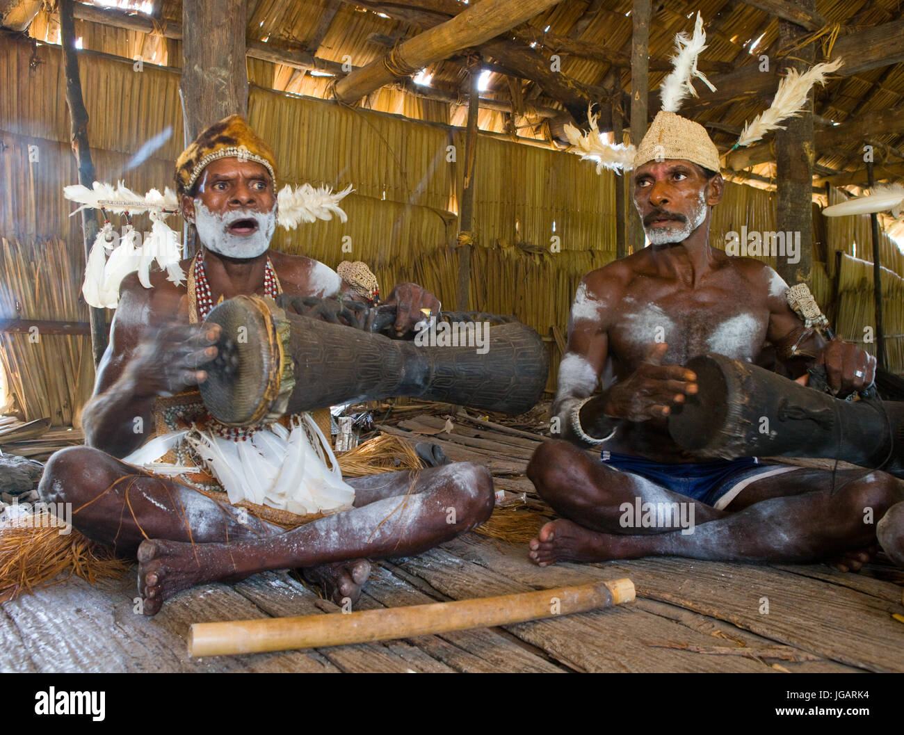 INDONESIA, IRIAN JAYA, ASMAT PROVINCE, JOW VILLAGE - JANUARY 19: Men ...