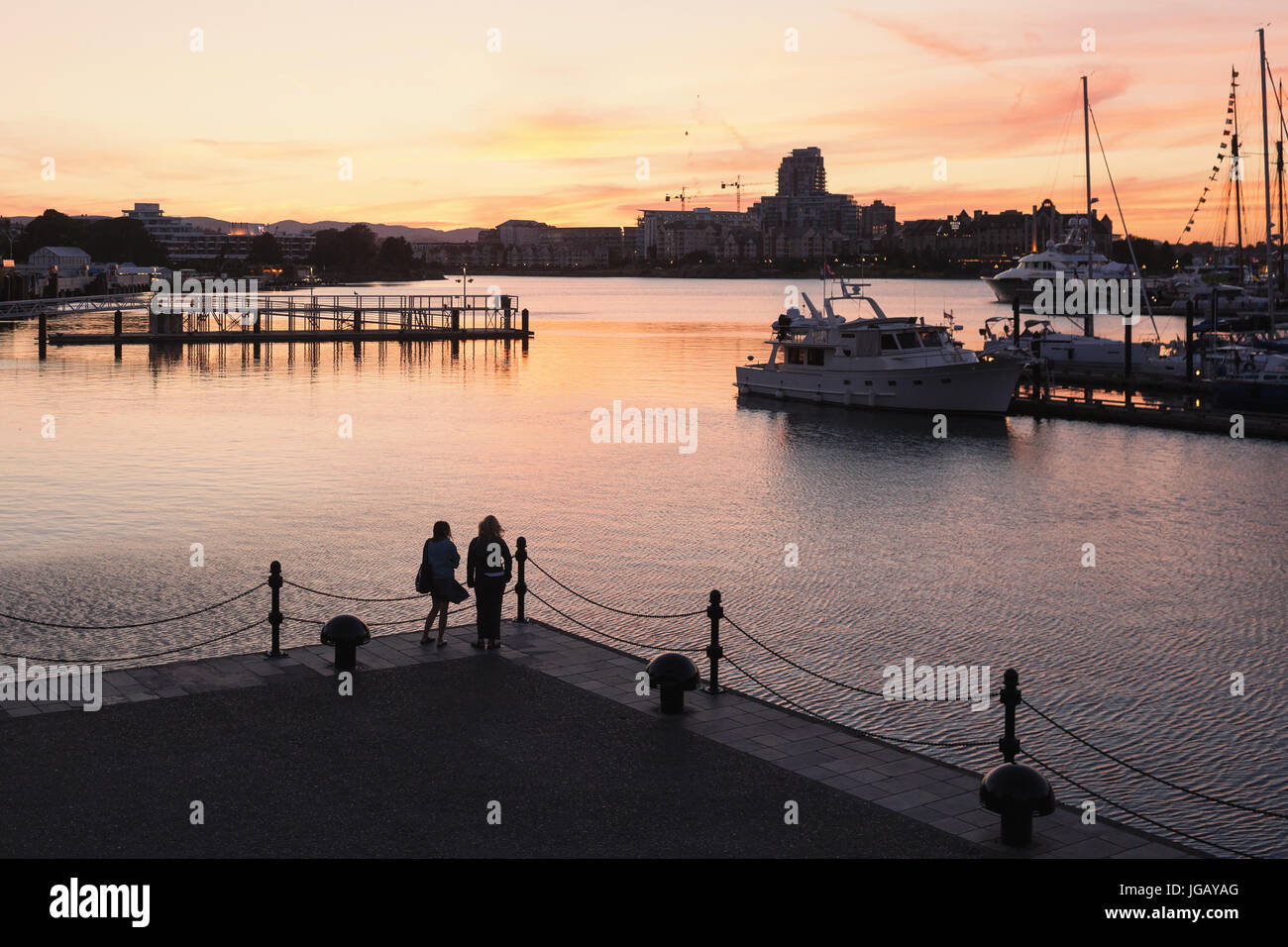 Victoria harbour skyline hi-res stock photography and images - Alamy
