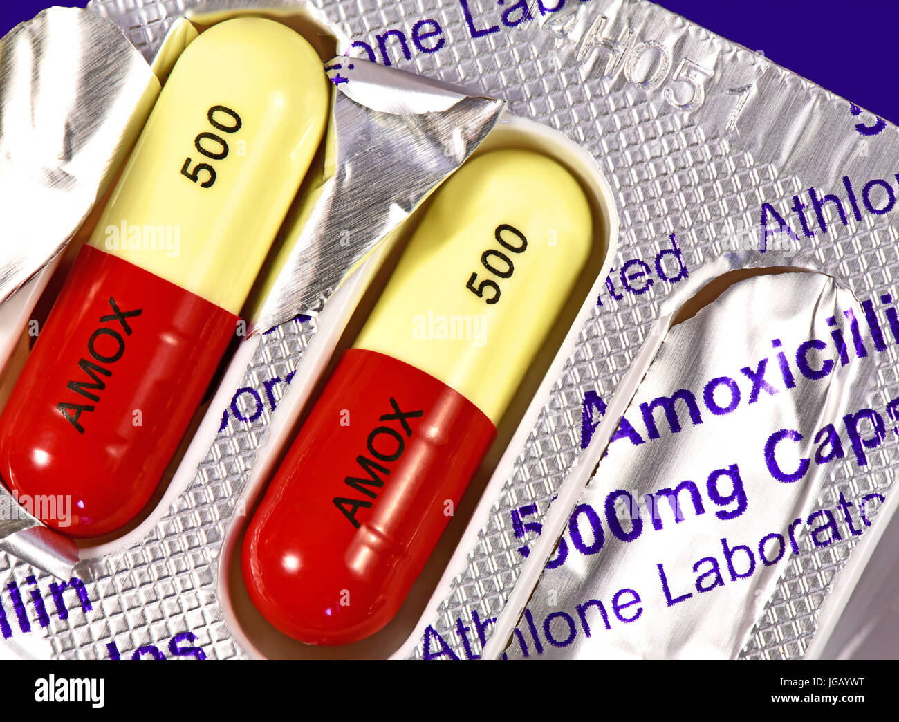 Medicines Amoxicillin penicillin antibiotic pills Stock Photo - Alamy