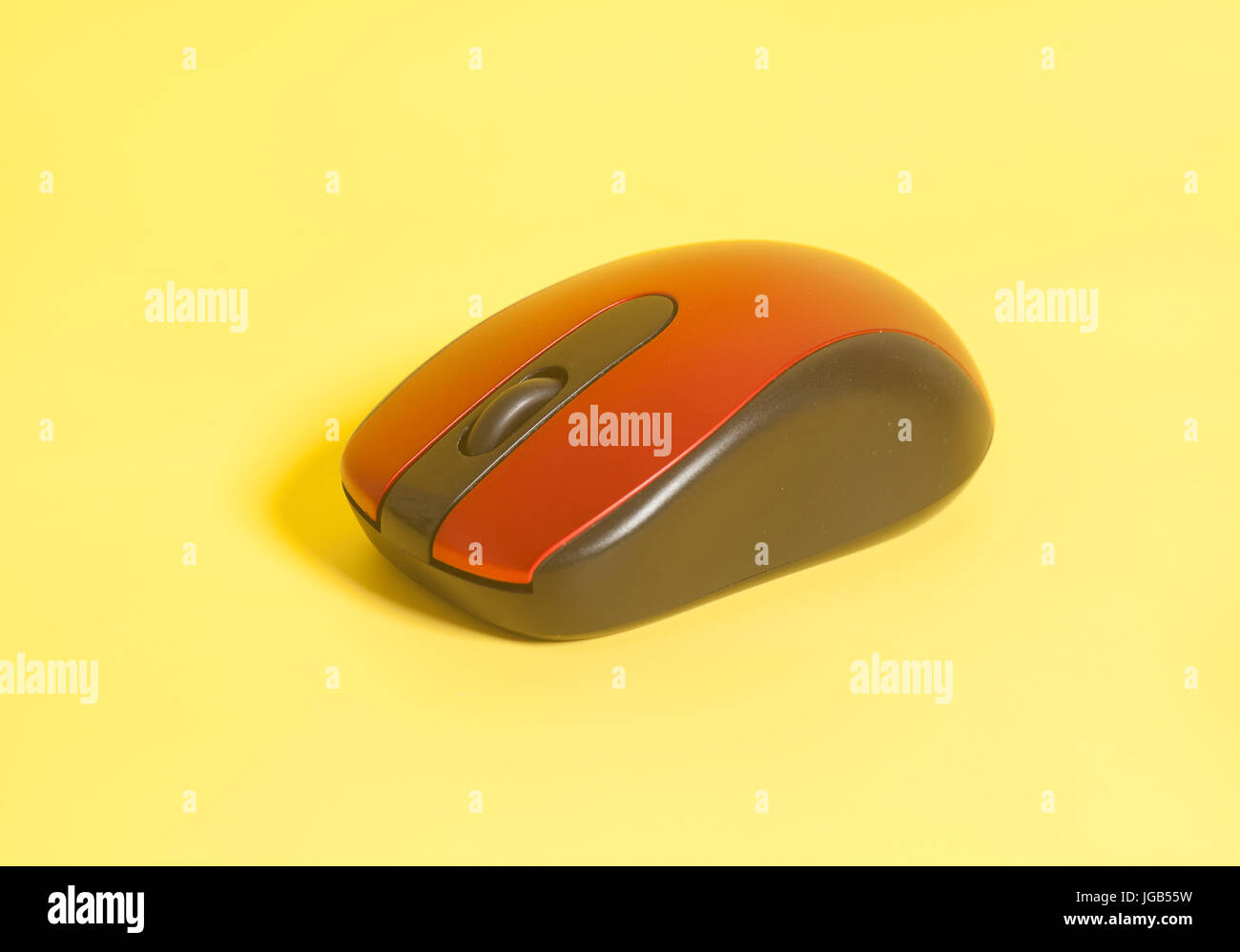 Red wireless optical mouse hi-res stock photography and images - Alamy