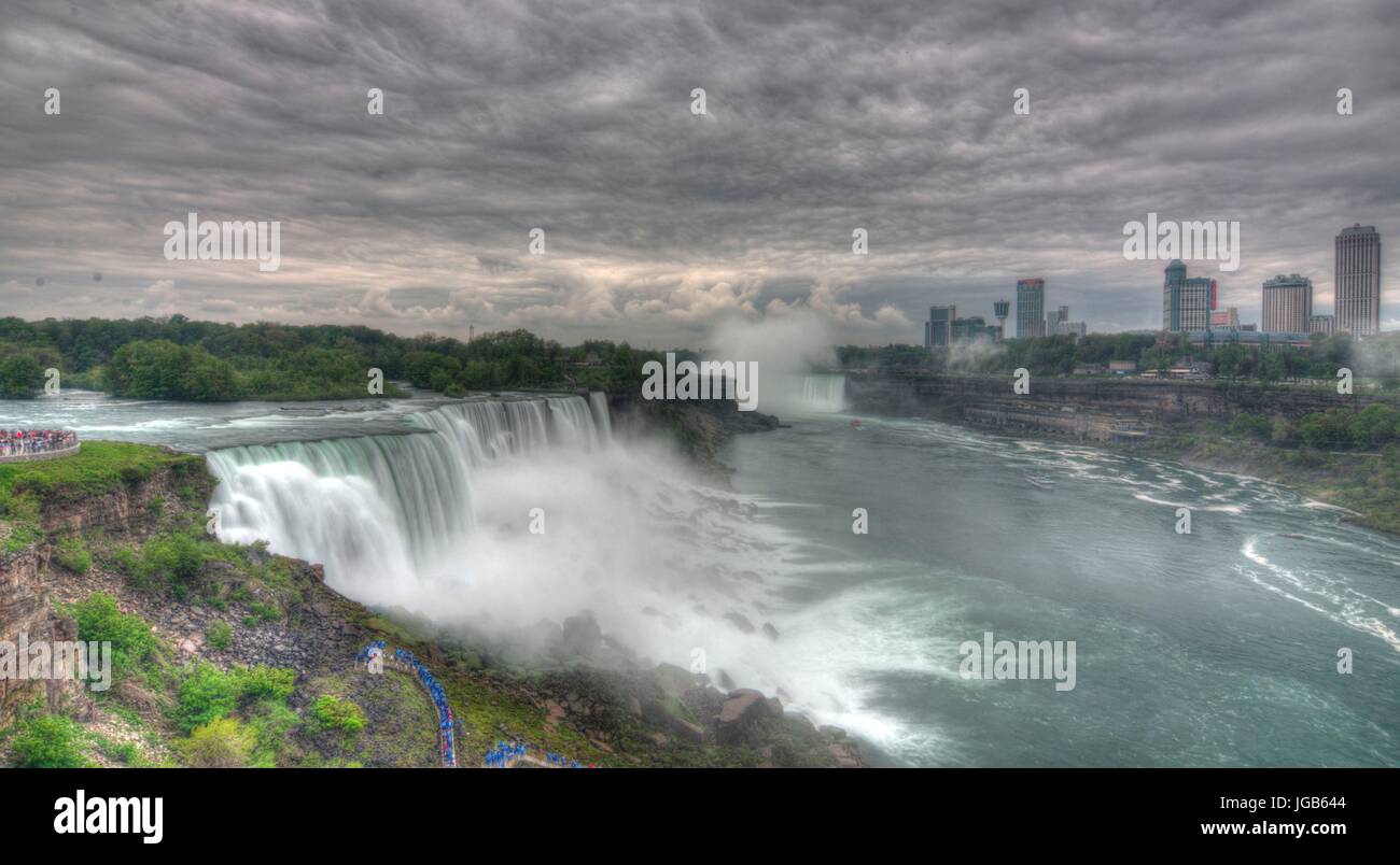 Statue at niagara falls hi-res stock photography and images - Alamy