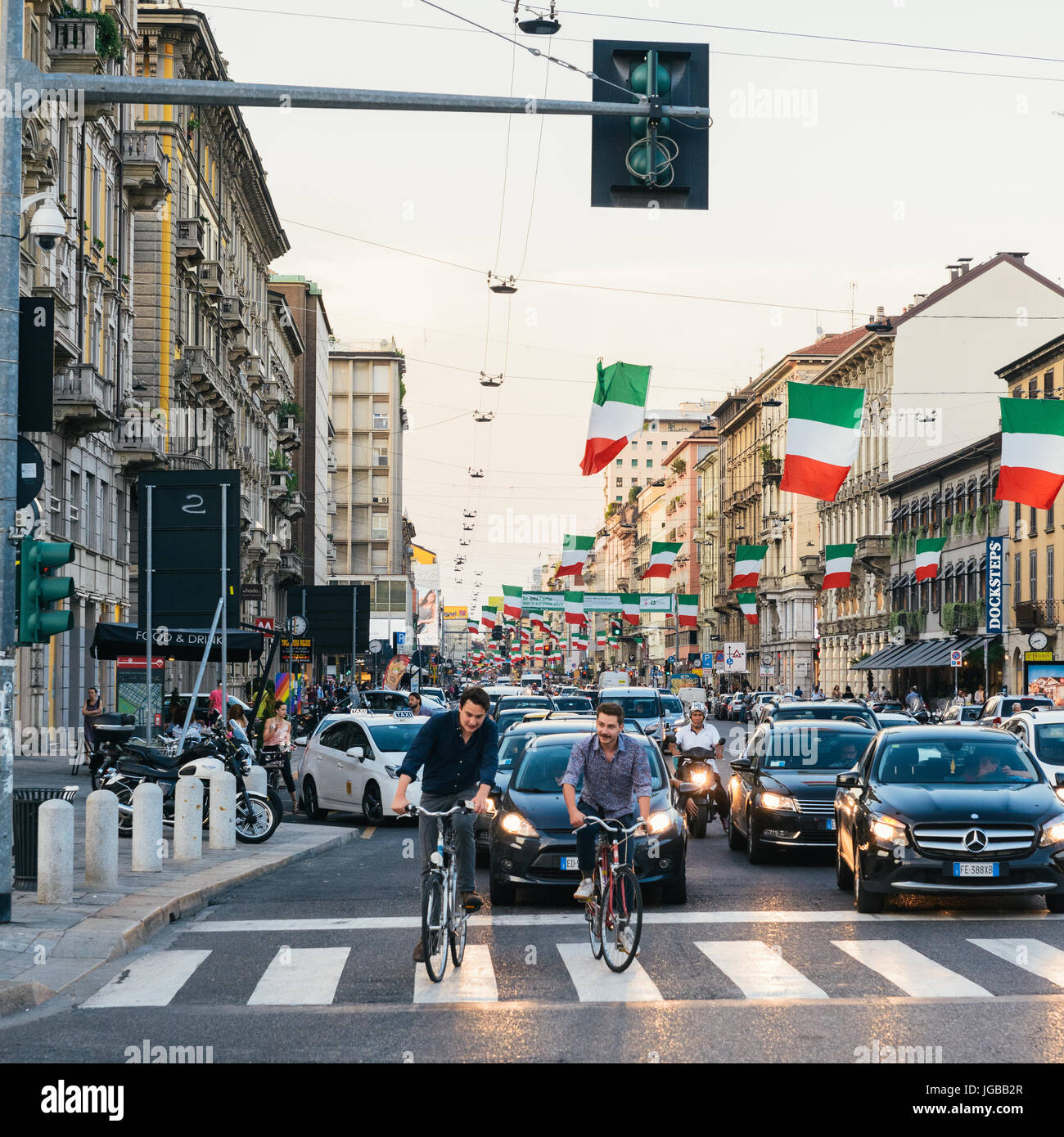 Milan traffic congestion hi-res stock photography and images - Alamy