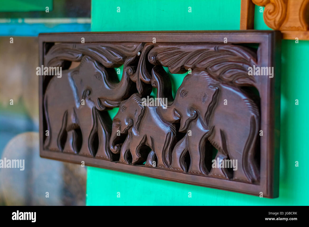 The Traditional Kandyan Woodcarving Workshop Stock Photo - Alamy