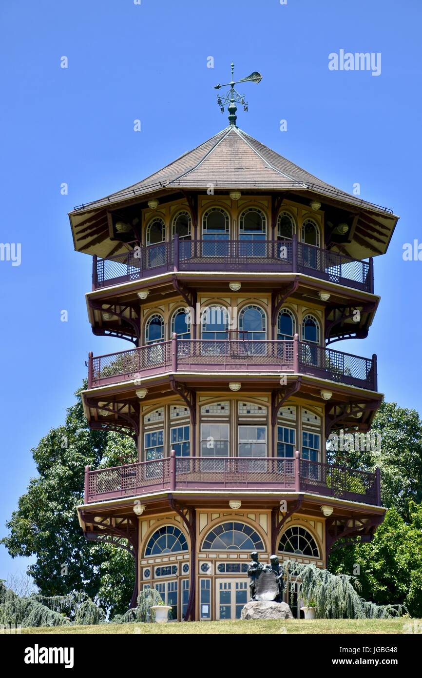 The Pagoda at Patterson park in Baltimore Stock Photo - Alamy