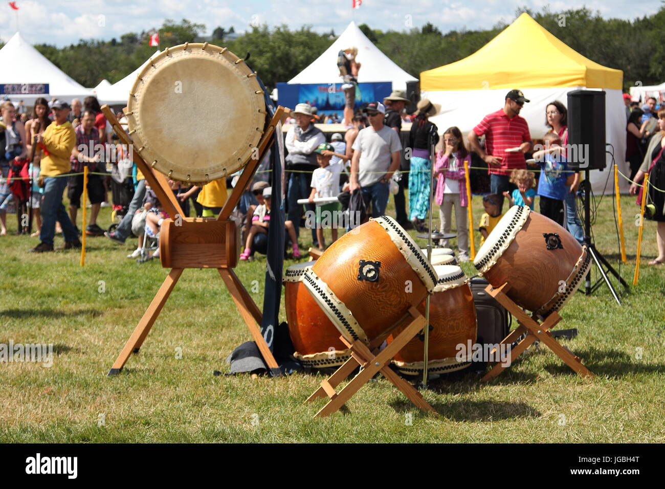Traditional drums hi-res stock photography and images - Alamy