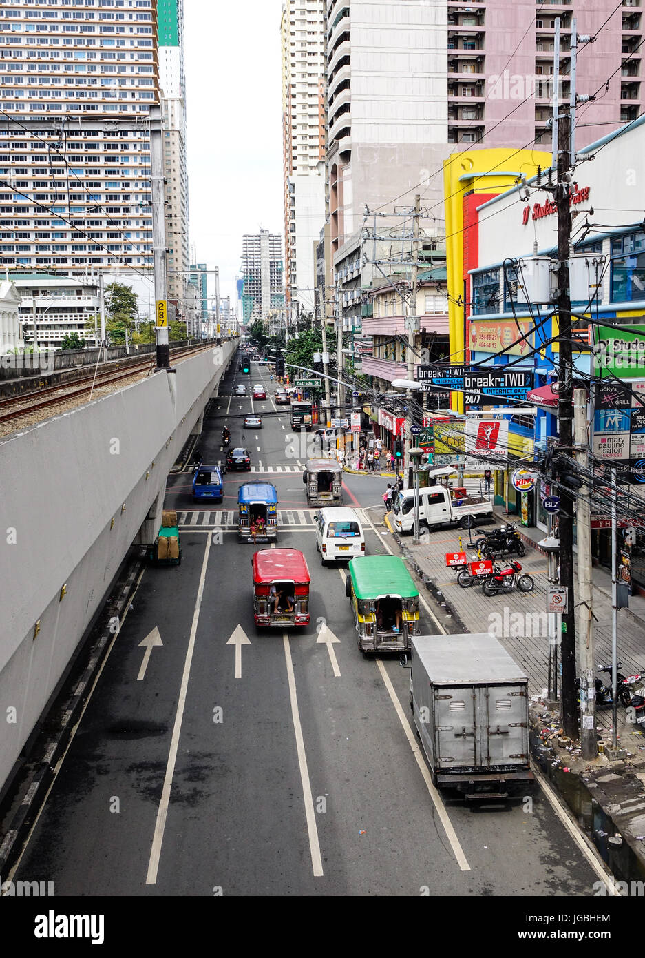Manila rush hour hi-res stock photography and images - Alamy