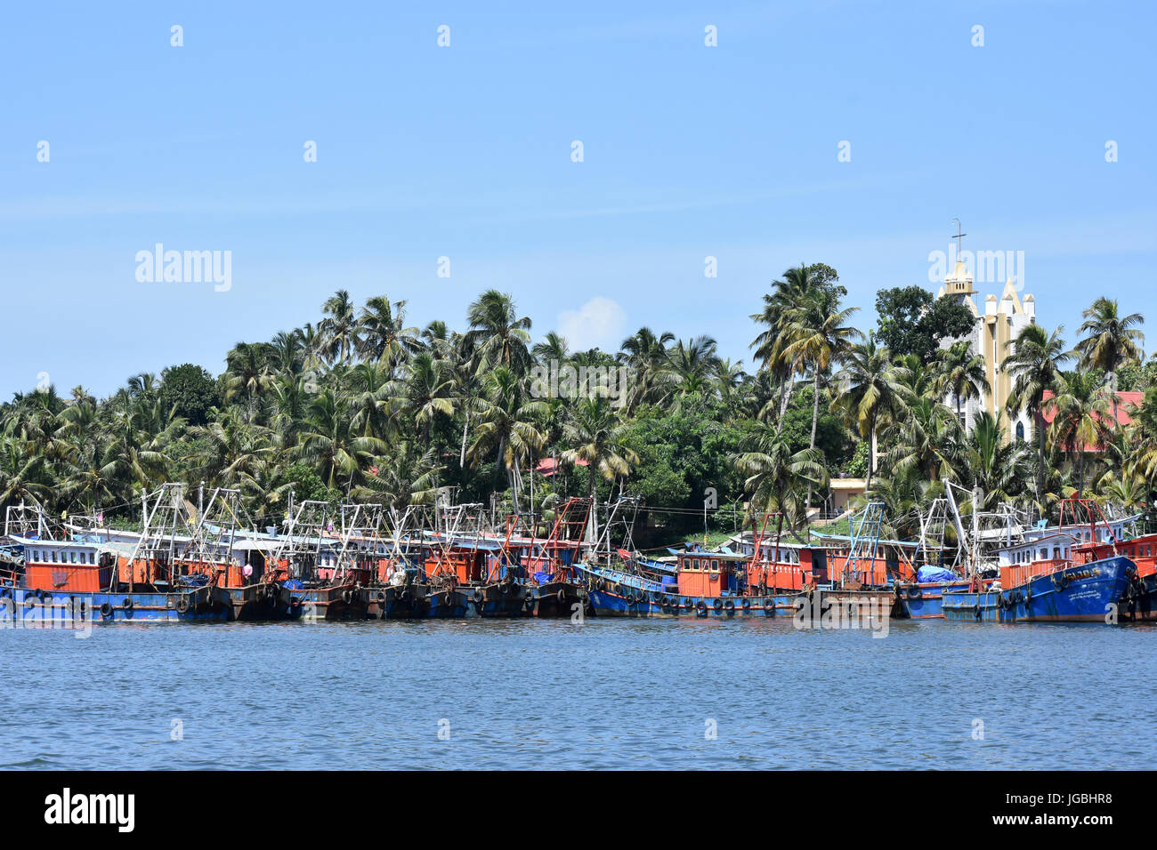 Ashtamudi lake in Kerala Stock Photo - Alamy