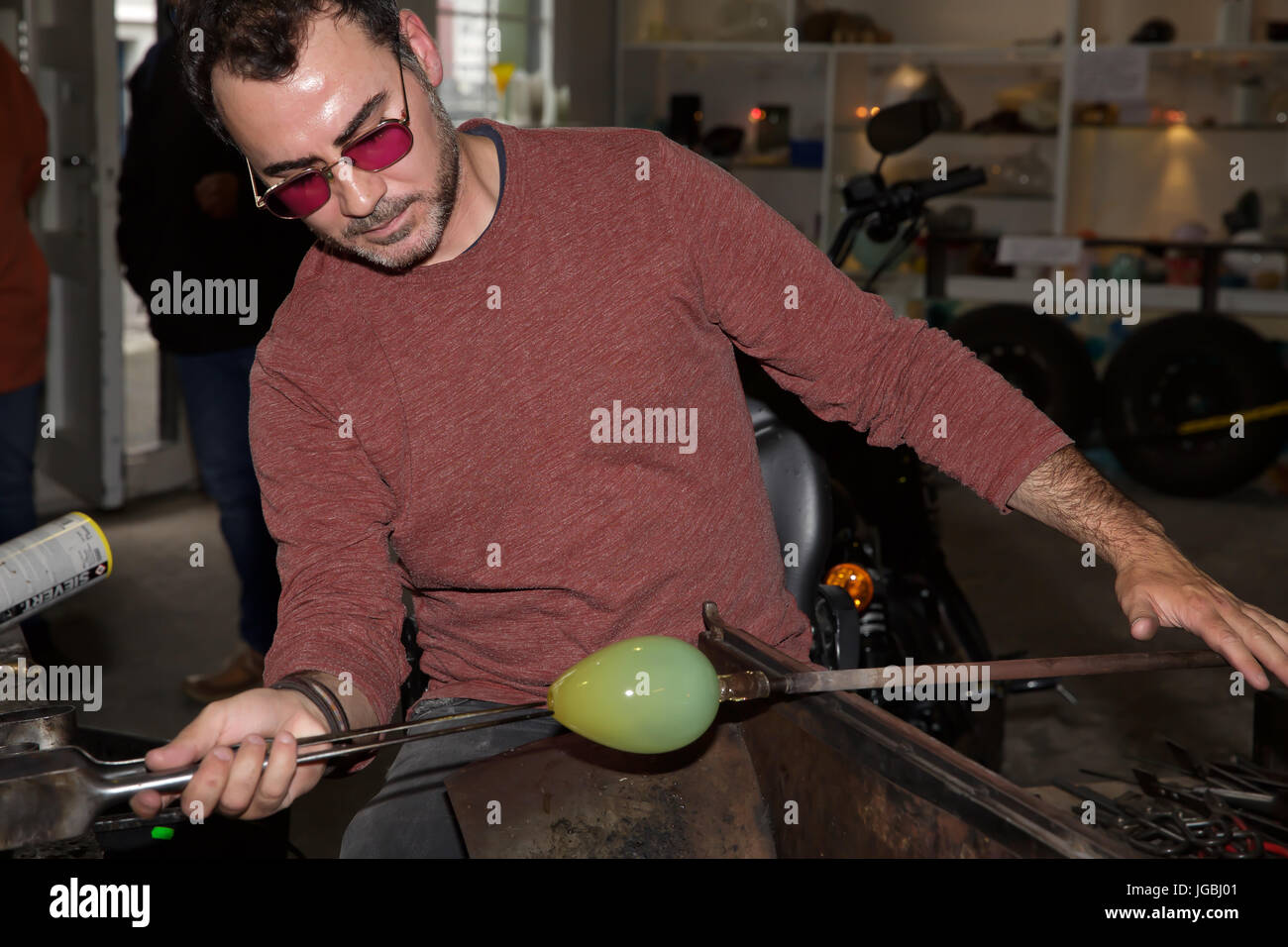 Glass blowing rods hi-res stock photography and images - Alamy
