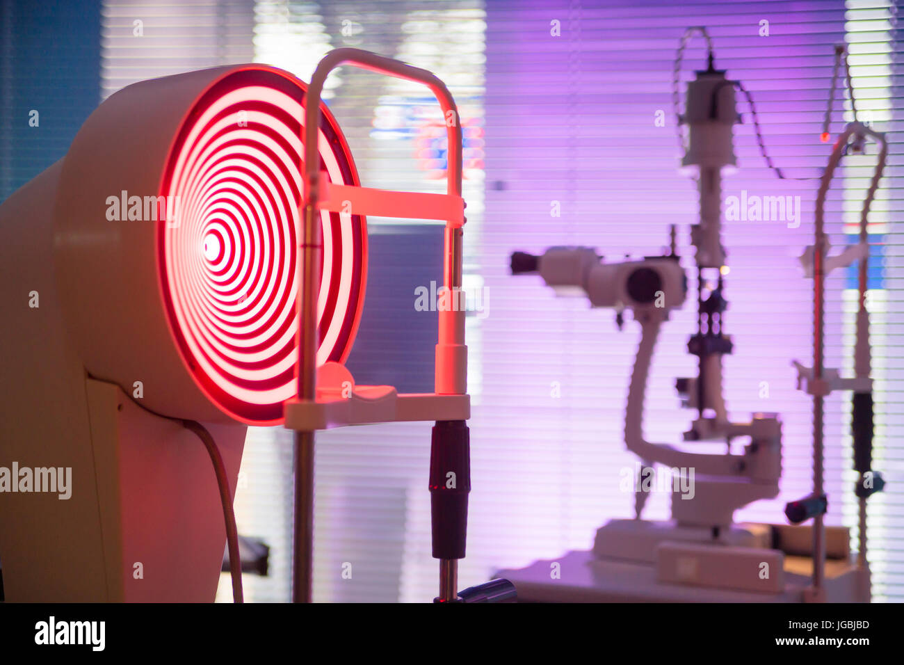 Advanced corneal topography system capturing detailed curvature maps of ...