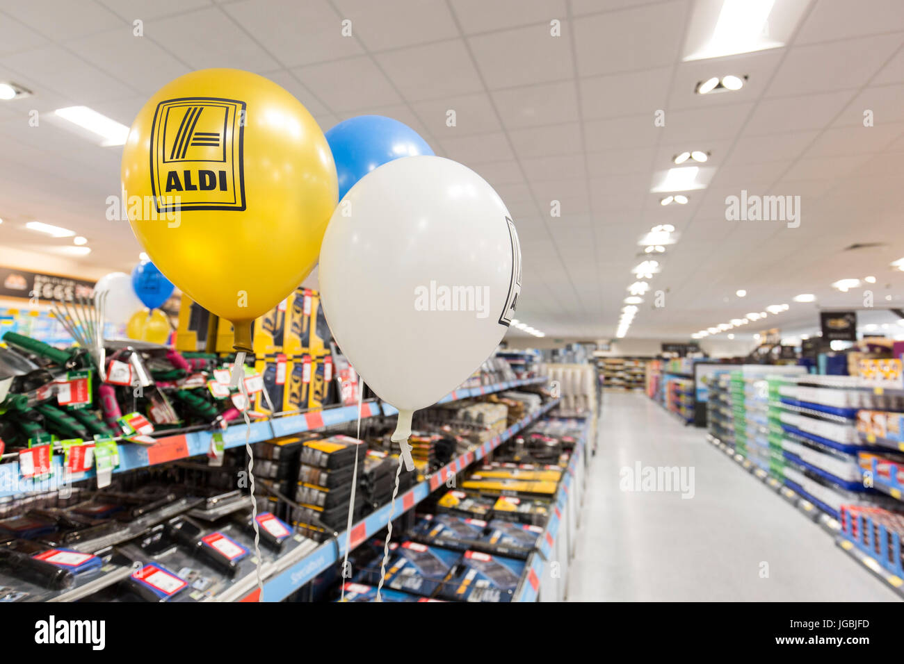 Interior pictures of an Aldi supermarket Stock Photo - Alamy