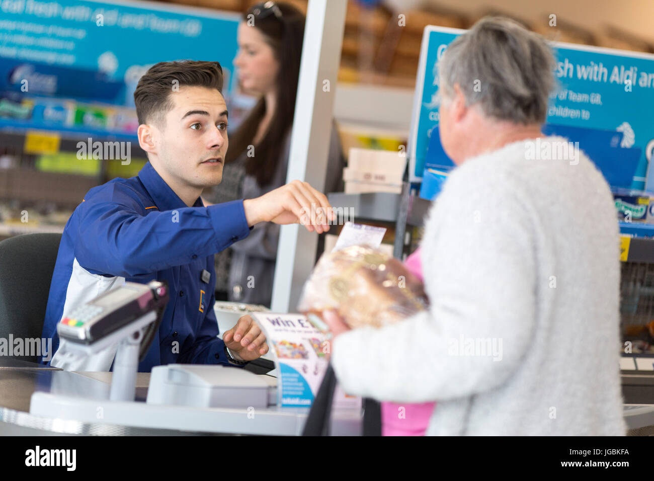 Aldi interior till hi-res stock photography and images - Alamy