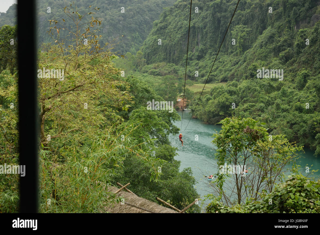 Zip Line Stock Photo Alamy zip-line-stock-photo-alamy