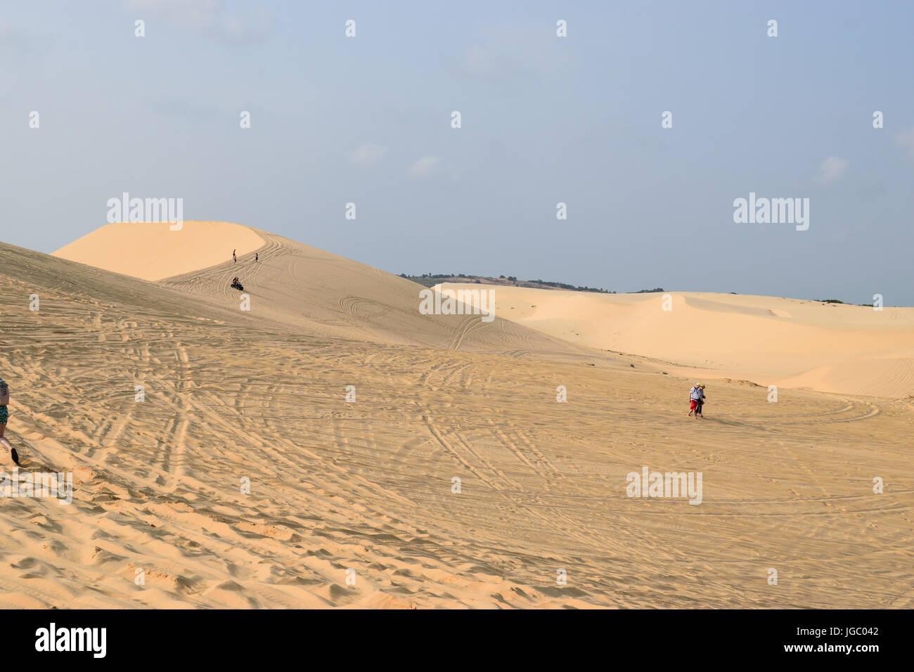 Sand dunes in Mui Ne, Vietnam Stock Photo - Alamy