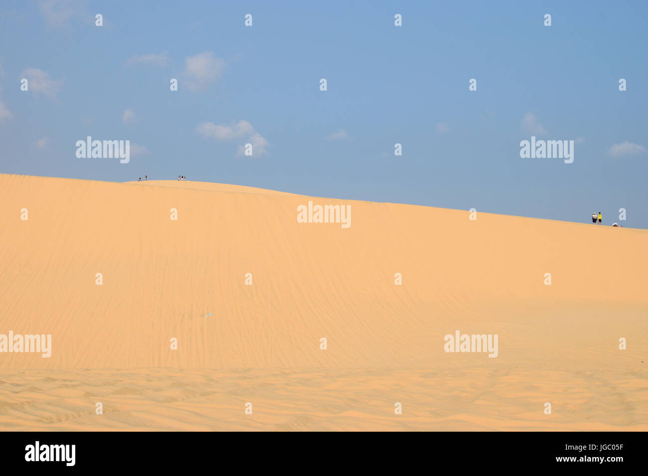 Sand dunes in Mui Ne, Vietnam Stock Photo - Alamy