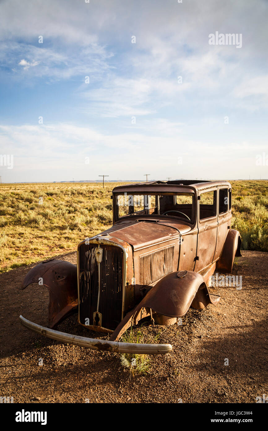 Vintage cars desert hi-res stock photography and images - Alamy