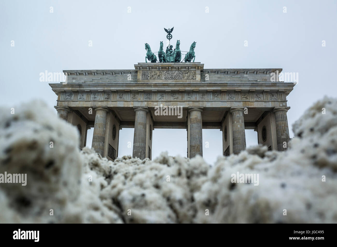 Brandenburg gate detail hi-res stock photography and images - Alamy
