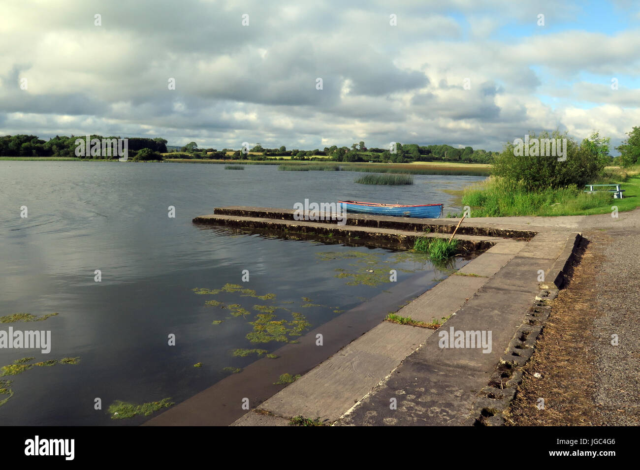 Loch ireland hi-res stock photography and images - Alamy