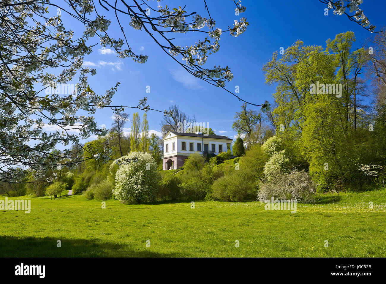 Roman house in the park in the ilm hi-res stock photography and images ...