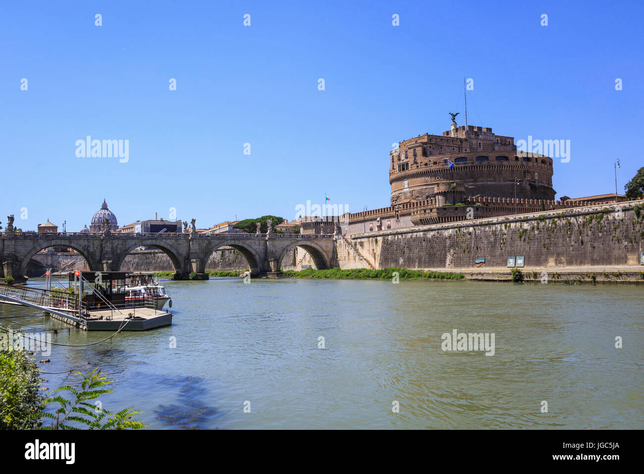 Engelsburg, Castel Sant'Angelo, Rome, Italy Stock Photo - Alamy