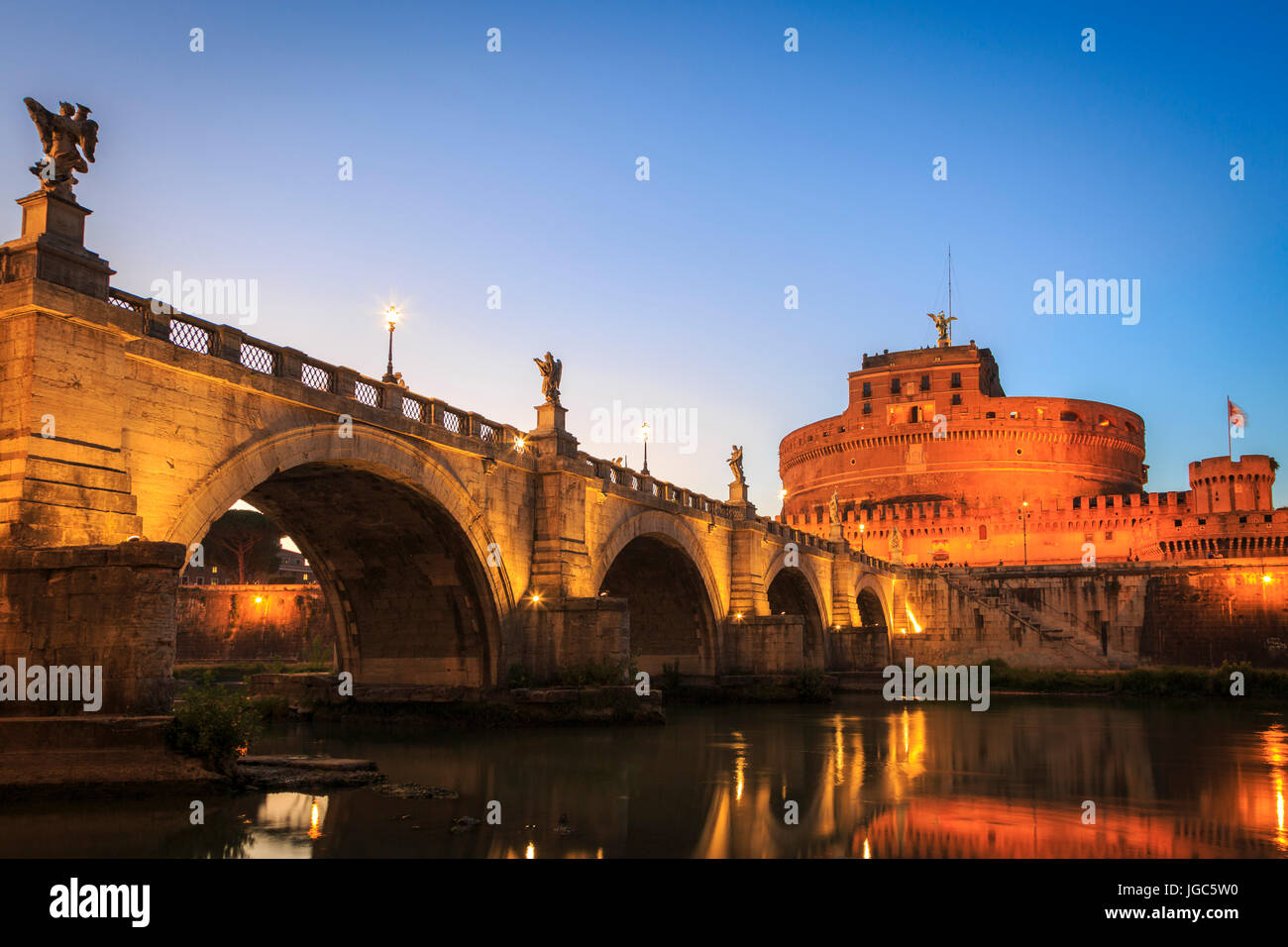 Engelsburg, Castel Sant'Angelo, Rome, Italy Stock Photo - Alamy
