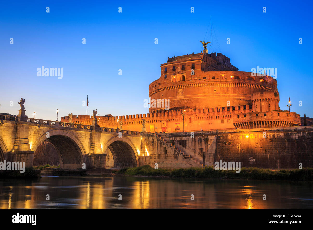 Engelsburg, Castel Sant'Angelo, Rome, Italy Stock Photo - Alamy
