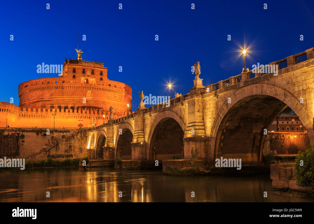 Engelsburg, Castel Sant'Angelo, Rome, Italy Stock Photo - Alamy