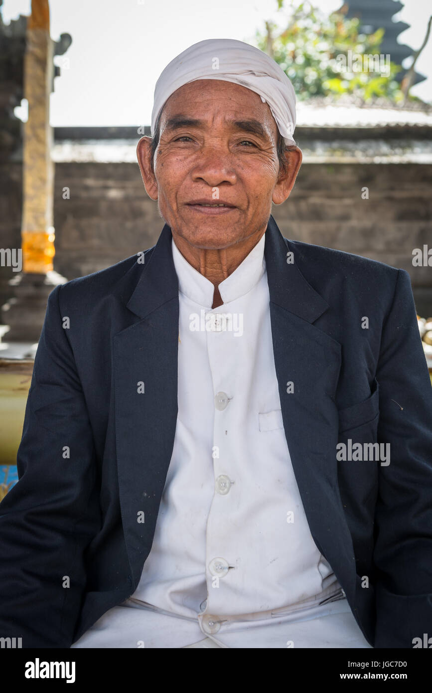 Hombre toraja hi-res stock photography and images - Alamy