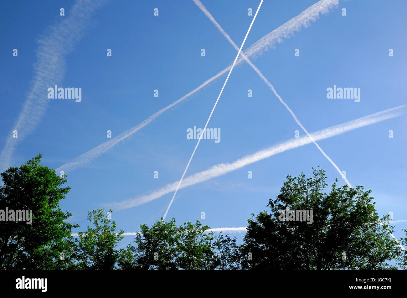 Italy. Chemical trails in Veneto sky Stock Photo - Alamy