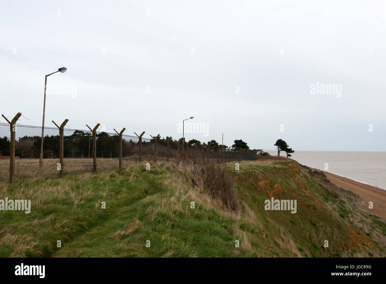 Radar station british hi-res stock photography and images - Alamy