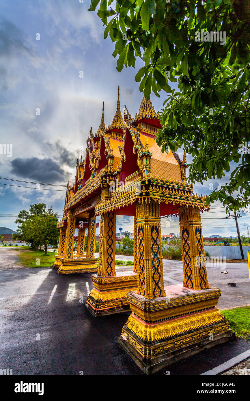 natural phenomenon corona above the pagoda at Supha temple Stock Photo ...